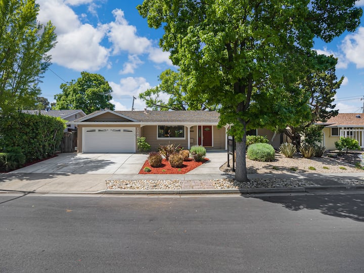 Elegant Spacious Cupertino Home, 5 Min To Apple Hq - Santa Clara, CA
