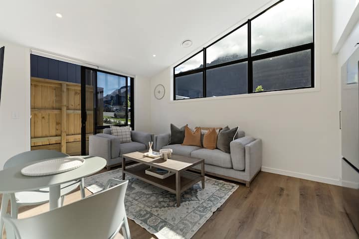 Alpine Delight – Quiet Luxury In Hanleys Farm - 퀸스타운