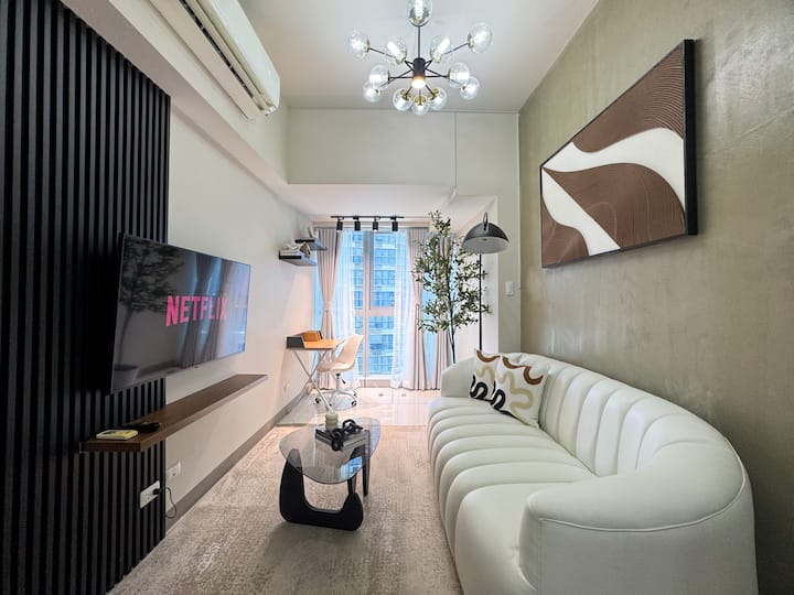 Modern 3br Oasis Near Uptown Mall Bgc +Freeparking - Taguig