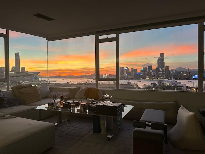銅鑼灣800呎最佳煙花海景公寓 - North Point