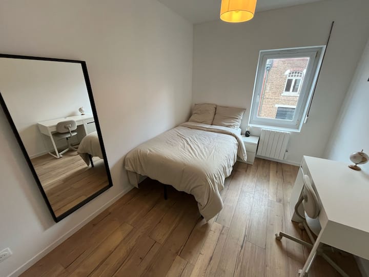 Chambre N°3 En Coloc – Centre De Lens, Proche Gare - Lens, France