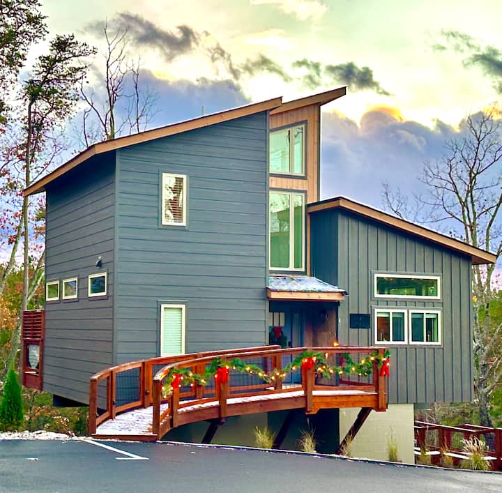 New+2 Suites+hot Tub+hot Cocoa Bar+dollywood - Pigeon Forge, TN