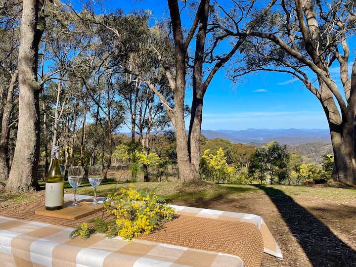 The Hideout
20 Acres
Of Nature - Bonnie Doon