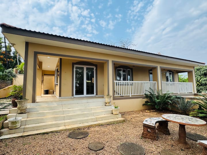 Guest House In Durban North - Durban North