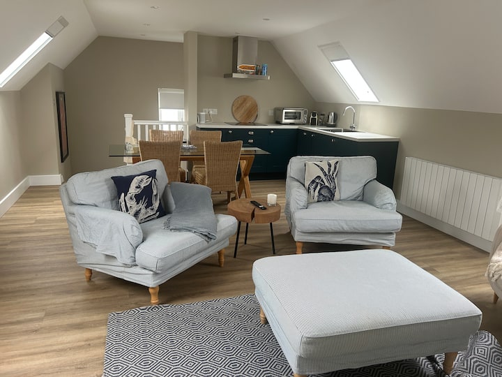Atlantic Surf Loft - St Ouen’s Bay - Jersey