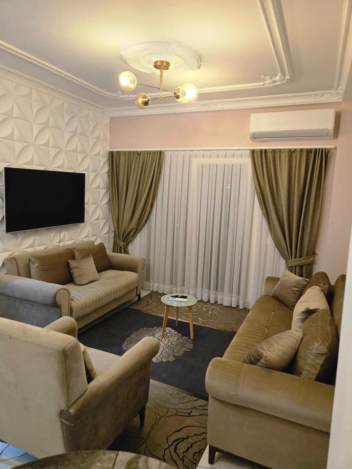 Royal Apartment Golem - 阿爾巴尼亞