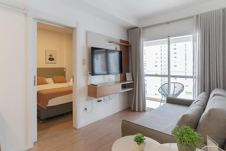 Luxo Na Gleba | Sacada | Totalmente Climatizado - Londrina