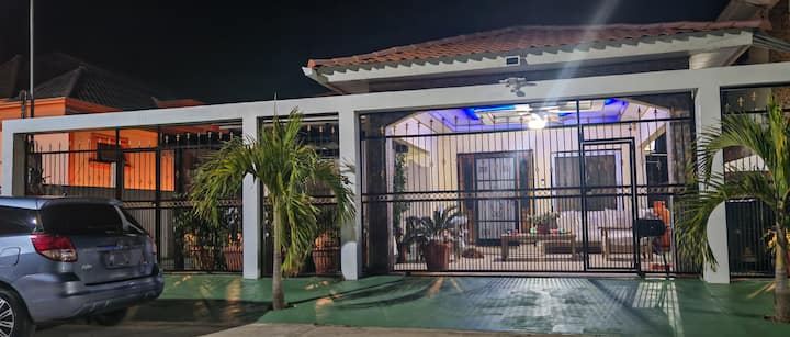 Hospedaje Moraima - Omoa