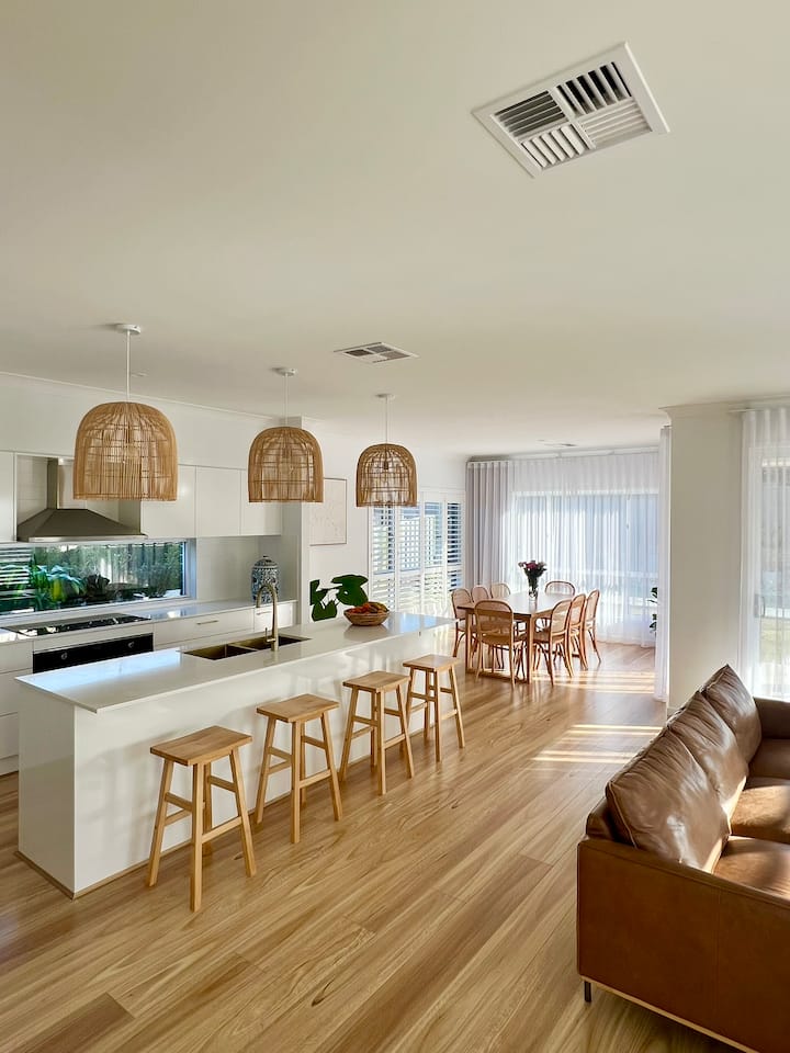 Coastal Beach House In Burrill Lake - Bawley Point