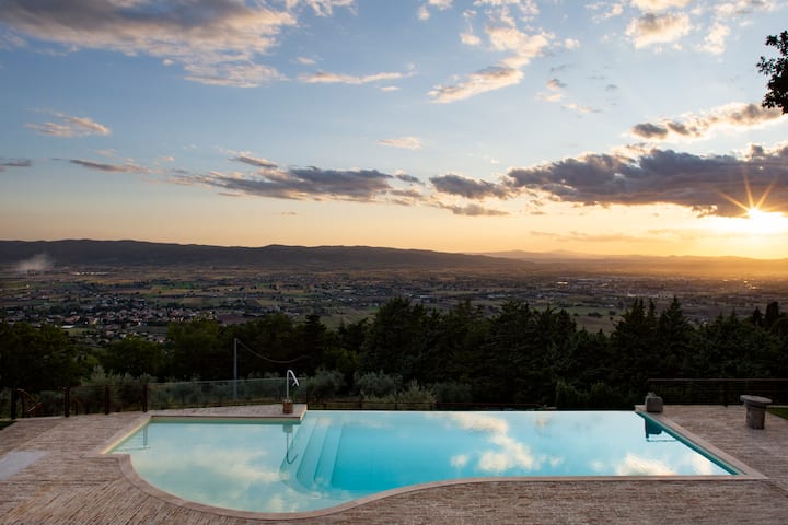 Appartement Design Avec Vue Sur La Vallée - Assisi
