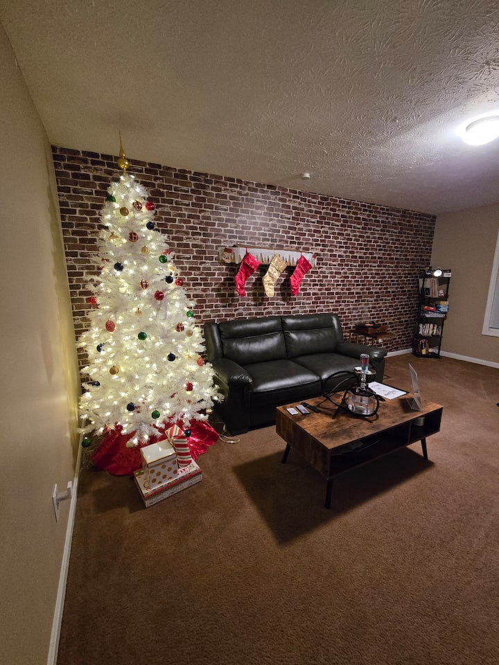 Midnight Train To The Dapper Den | Moody Xo Vibes - McDonough, GA