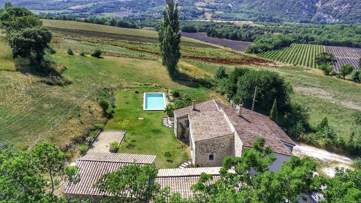 Maison En Pierre Dans La Drôme Provençale - Dieulefit