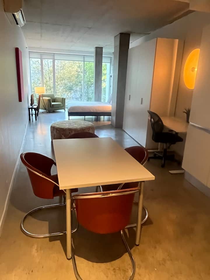 F - 09 Loft - Montreal