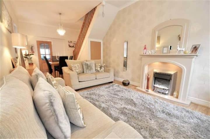 Cozy Home In Manchester - Perfect For Long Stays - Stockport