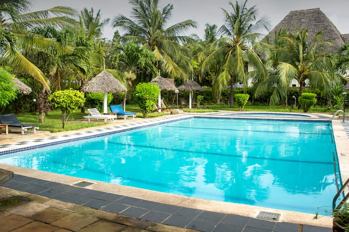 Diani Beach Spot 2 Bedroom Haven - Diani Beach