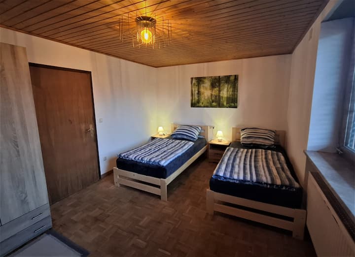 Gästezimmer - "Zur Oid'n Zimmerei" - Monteurzimmer - Berching
