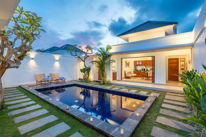 Mich Bali Villa Two-bedroom Private Pool Kuta - Bali