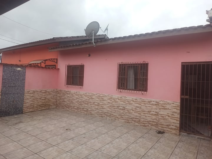 Casa Praia De Boracéia
5 Minutos Carro - Bertioga