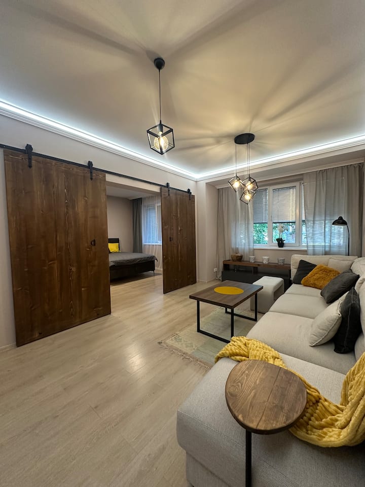 Аристократичен апартамент в центъра на Пловдив - Plovdiv