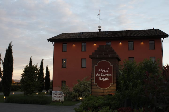 Splendide Camere Con Bagno - Reggio Emilia