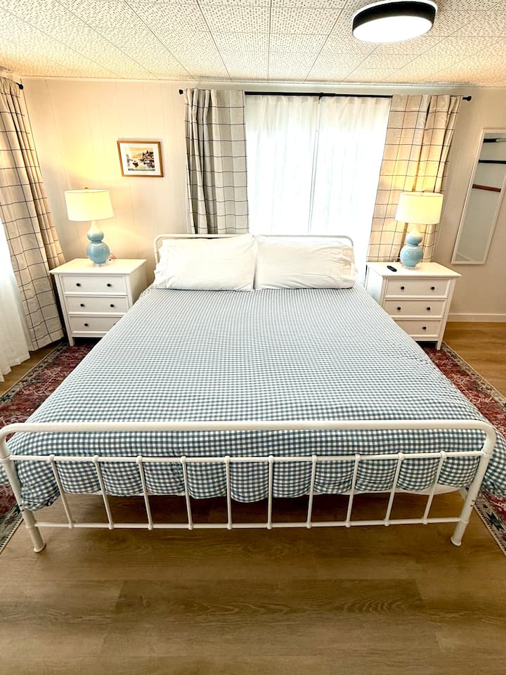 Homestead Motel Room #5 - Acadia National Park