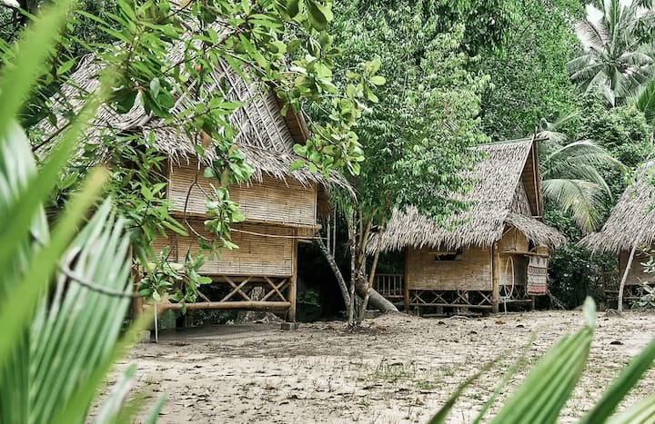 Peaceful Eco Bamboo Bungalows In A Spiritual Oasis - Ko Pha Ngan