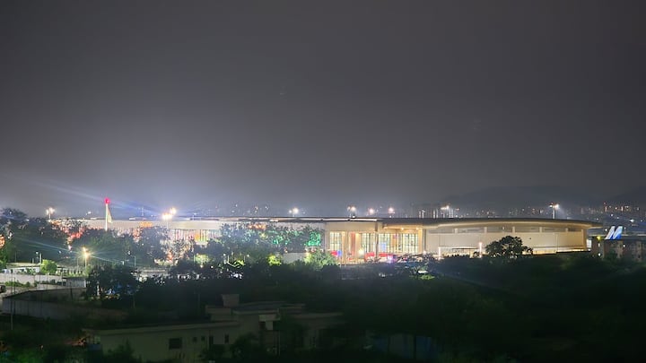 Nest Gold @ 450sqft Ac Studio With Airport View ! - Pune