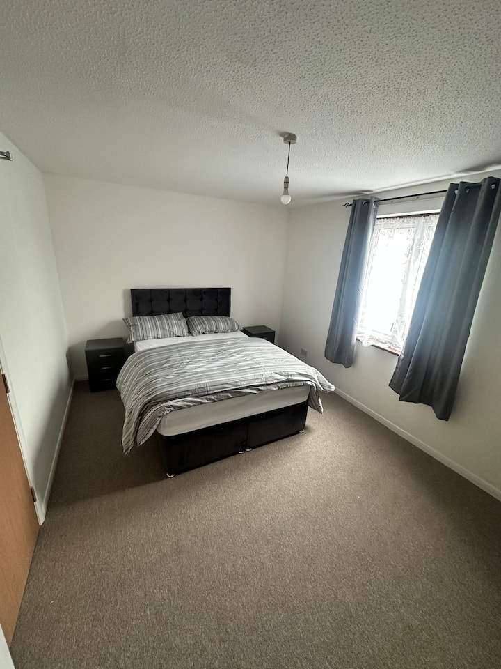 Cosy 1 Bedroom House, Ideal For A Couple. - Ilford