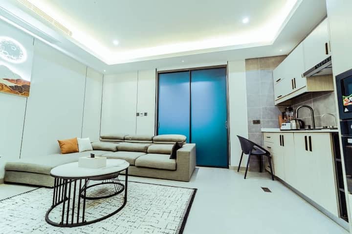 Central/pool/gym/ Laundry/east Legon/airport Prox - Accra