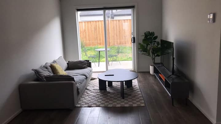 Wyndham Vale 3b Family Getaway - Werribee