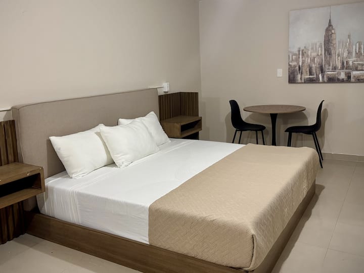 Lux 1a Centrito Valle - Monterrey