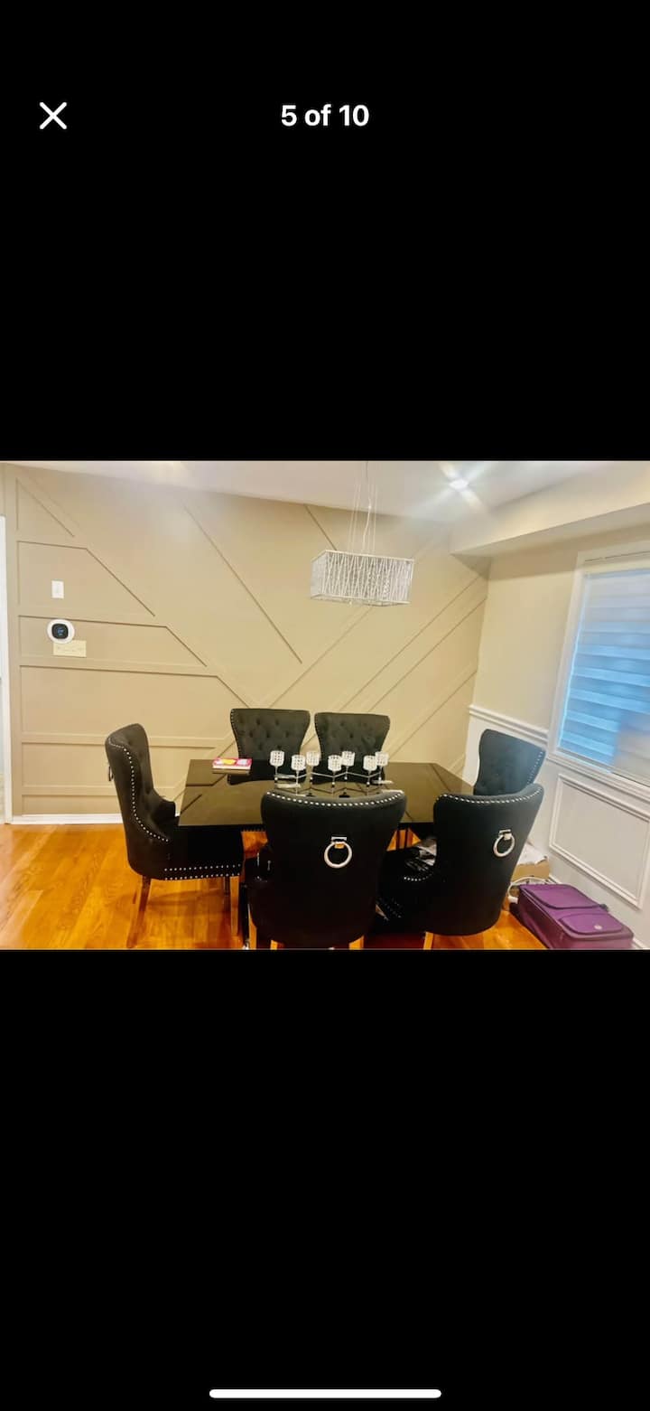 The Cozy Home - Brampton