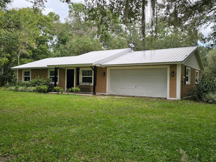 House On Bishop Street - Arcadia, FL