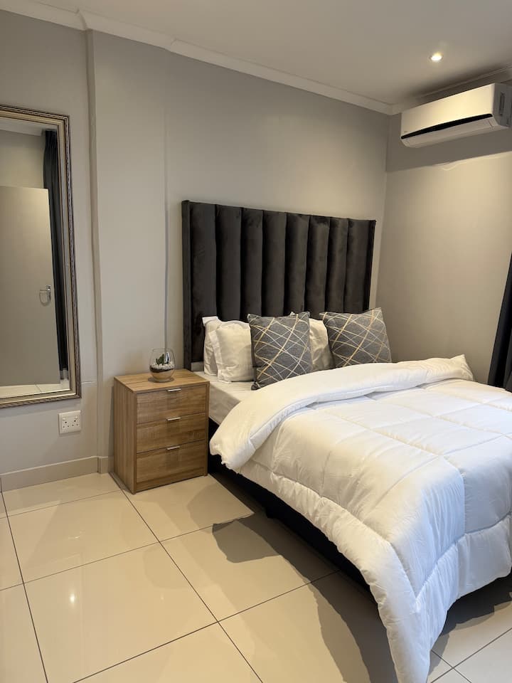 10 Bond Square @Point Waterfront Durban - Durban