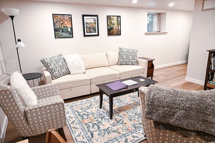 Apartment In Sunnyside - Portland, OR