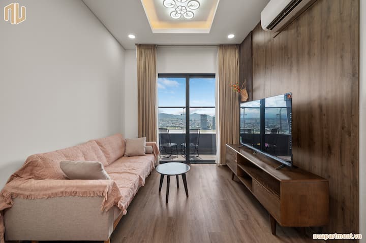 Nu Monarchy | Modern & Cozy 2br 2ba • River View - Da Nang, Province, Vietnam