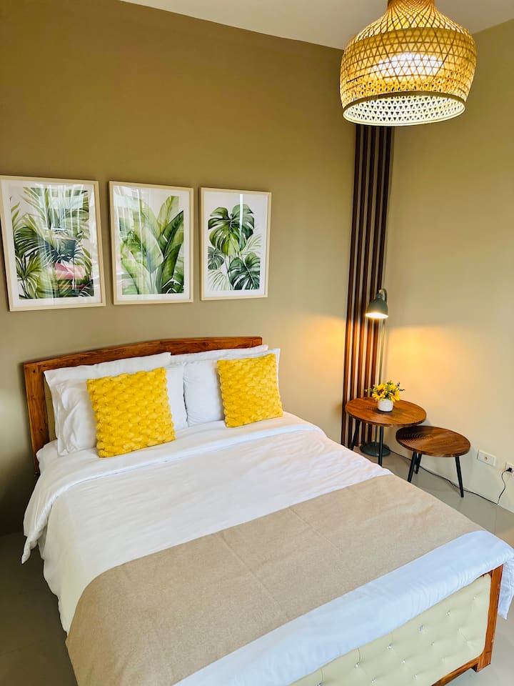 Cozy Camaya Coast Beach Villa + Roofdeck + Fun - 