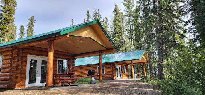 Rustic Retreat, Modern Comforts! Mcdonald House - Alberta