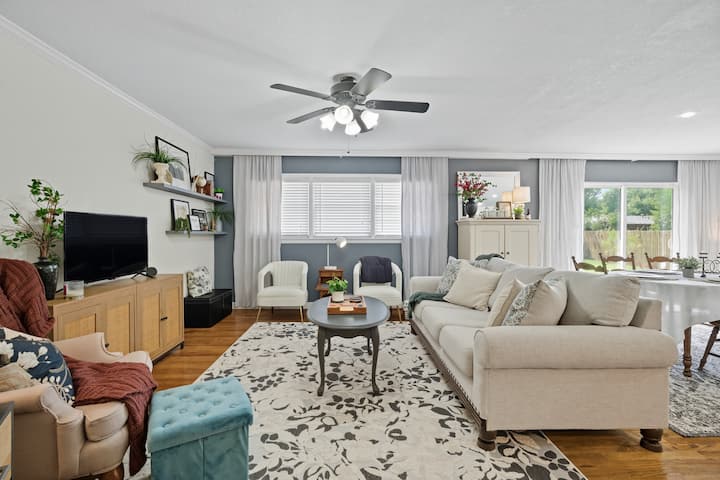 Suns Up Cottage: Feels Like Home, 3 Miles From Ttu - Lubbock, TX