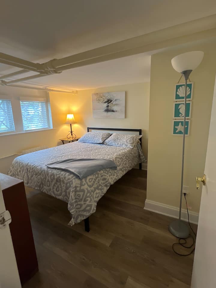 The Coastal Hideaway-sleeps 5! - Ocean City, NJ