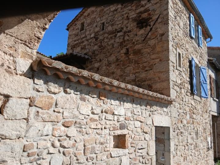Maison En Pierre Authentique Au Cœur De L’ardèche - Les Vans