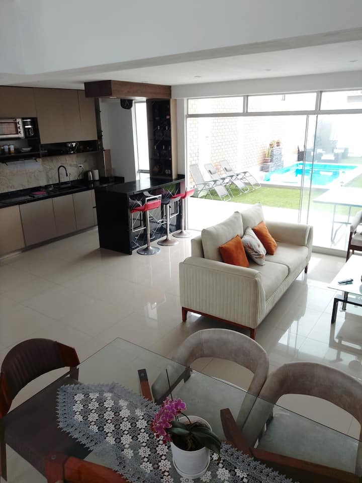 Alquiler De Casa De Playa Ancon Con Piscina - Santa Rosa