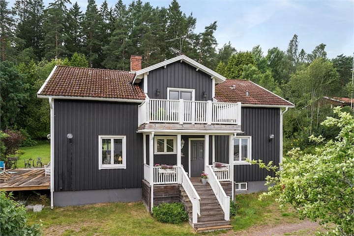 Mysig Och Hemtrevlig Villa Med Plats För Många! - Sweden