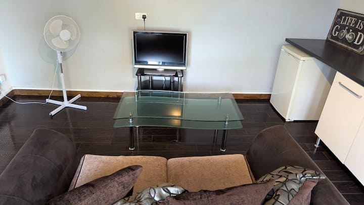 Cosy Cabin With Free Parking - Bournemouth