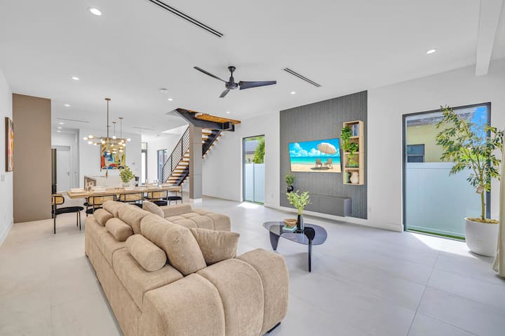 Spacious 4br Pool Home W/ Bbq & Games1 - Fort Lauderdale