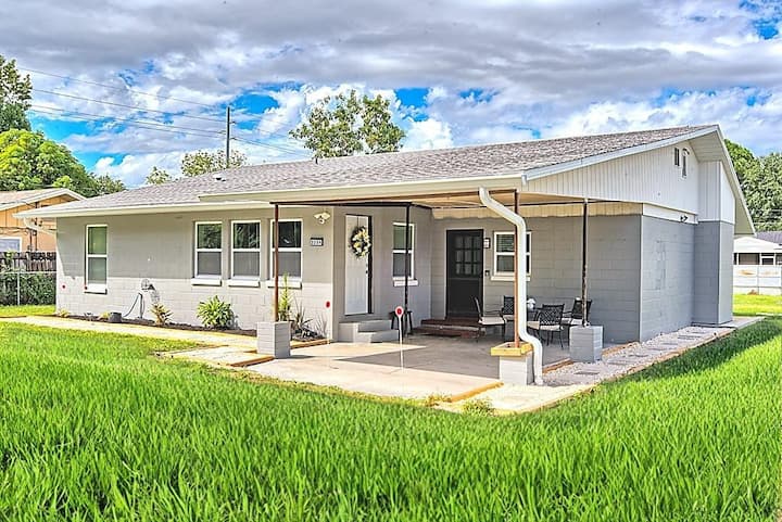 Modern Private Suite Near Attractions And Shops Wb - Orlando, FL