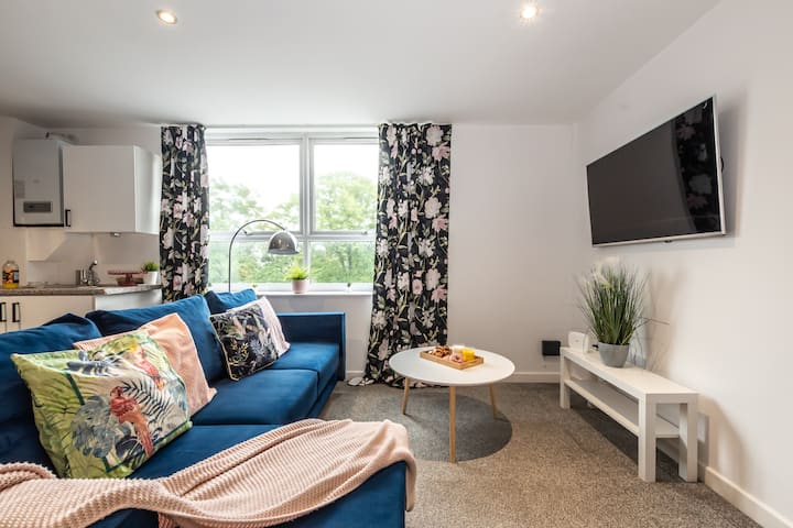 Modern Southampton Flat | Parking & Fast Wifi - Southampton