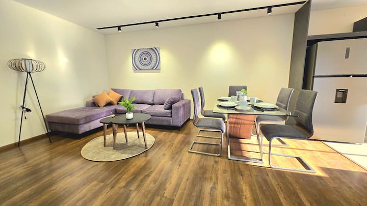 Lujoso Y Amplio Espacio 2 Dor 2 Baños, Parqueo. - Bolivia