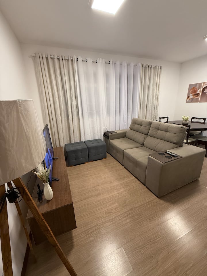 Apto Completo Com Garagem No Cabral - Curitiba