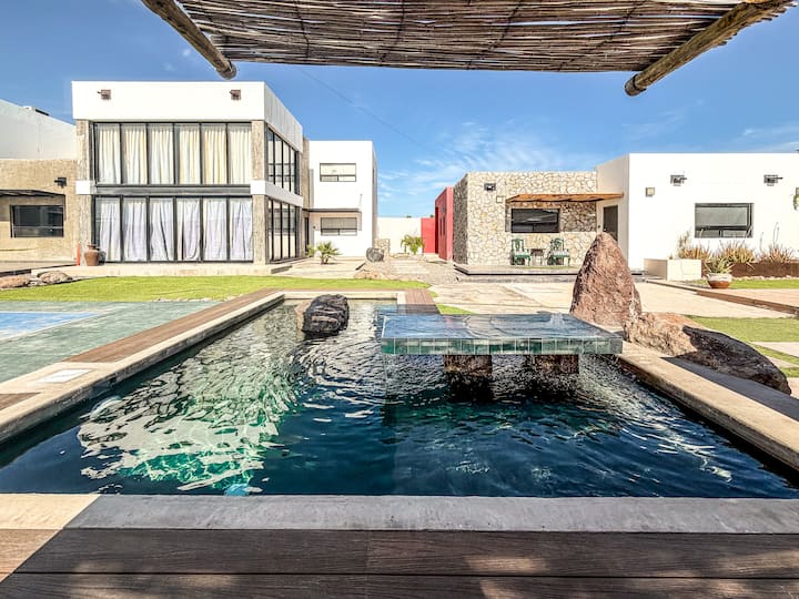 Up To 24 Guests | 6 Bedrooms | 2 Pools - San Carlos Nuevo Guaymas